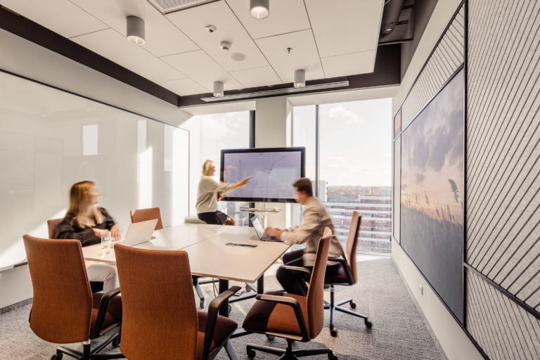 we are workplace – Modular office I confidential client