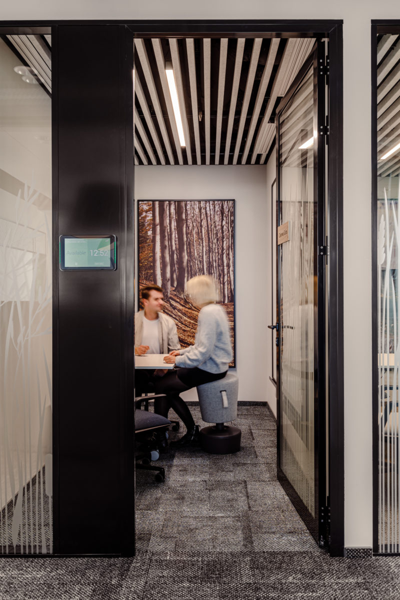 we are workplace – Modular office I confidential client