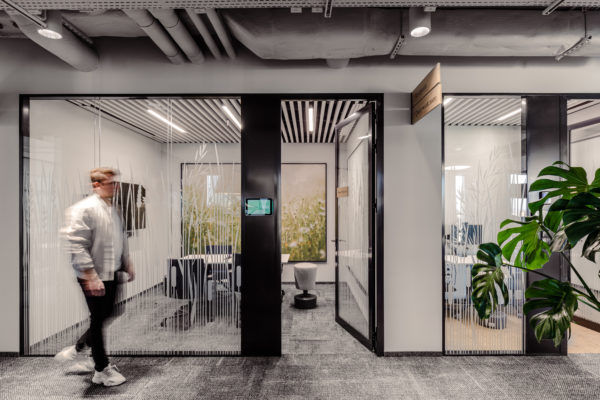 we are workplace – Modular office I confidential client